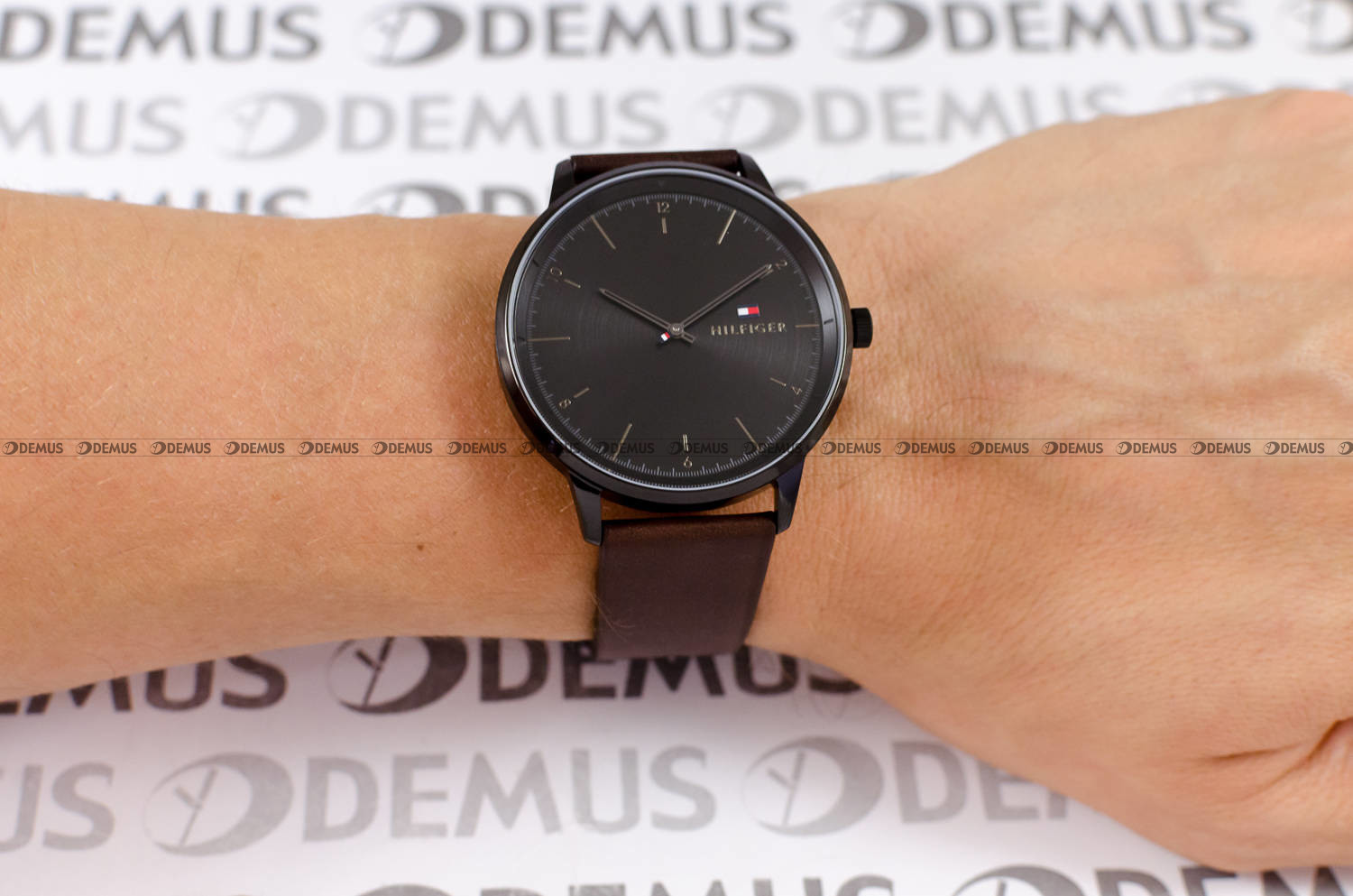 Zegarek Męski Tommy Hilfiger Hendrix 1791876 Czarny | Zegarki Tommy ...